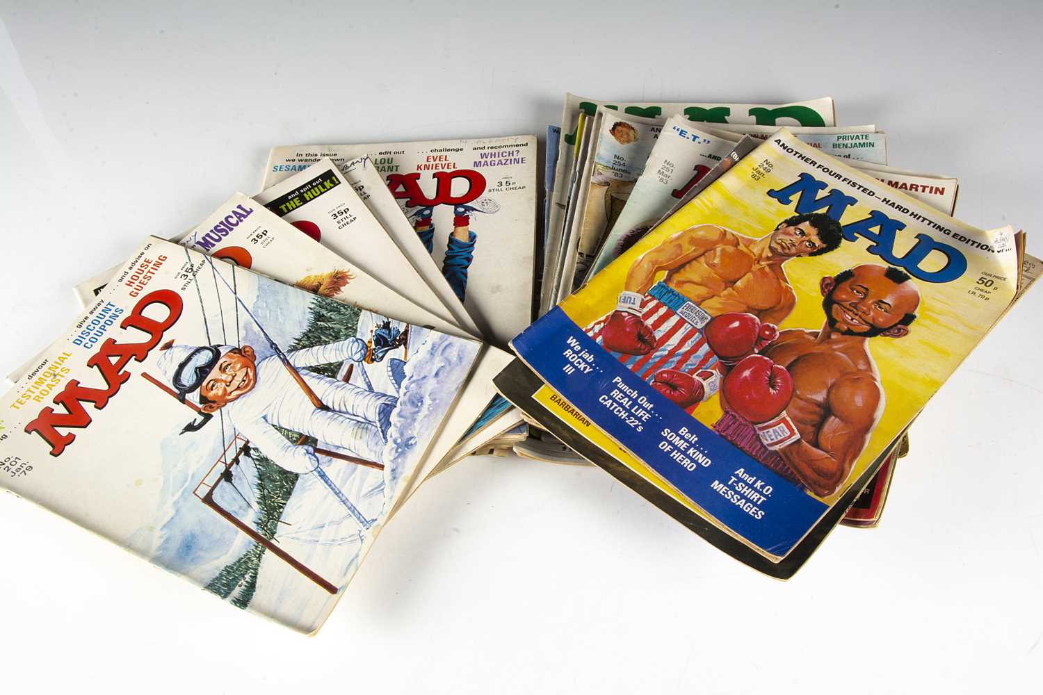 Lot 501 - MAD Magazines,