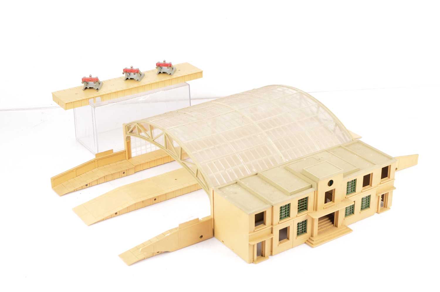 Lot 342 - Hornby-Dublo 00 Gauge 2-Rail unboxed 5083