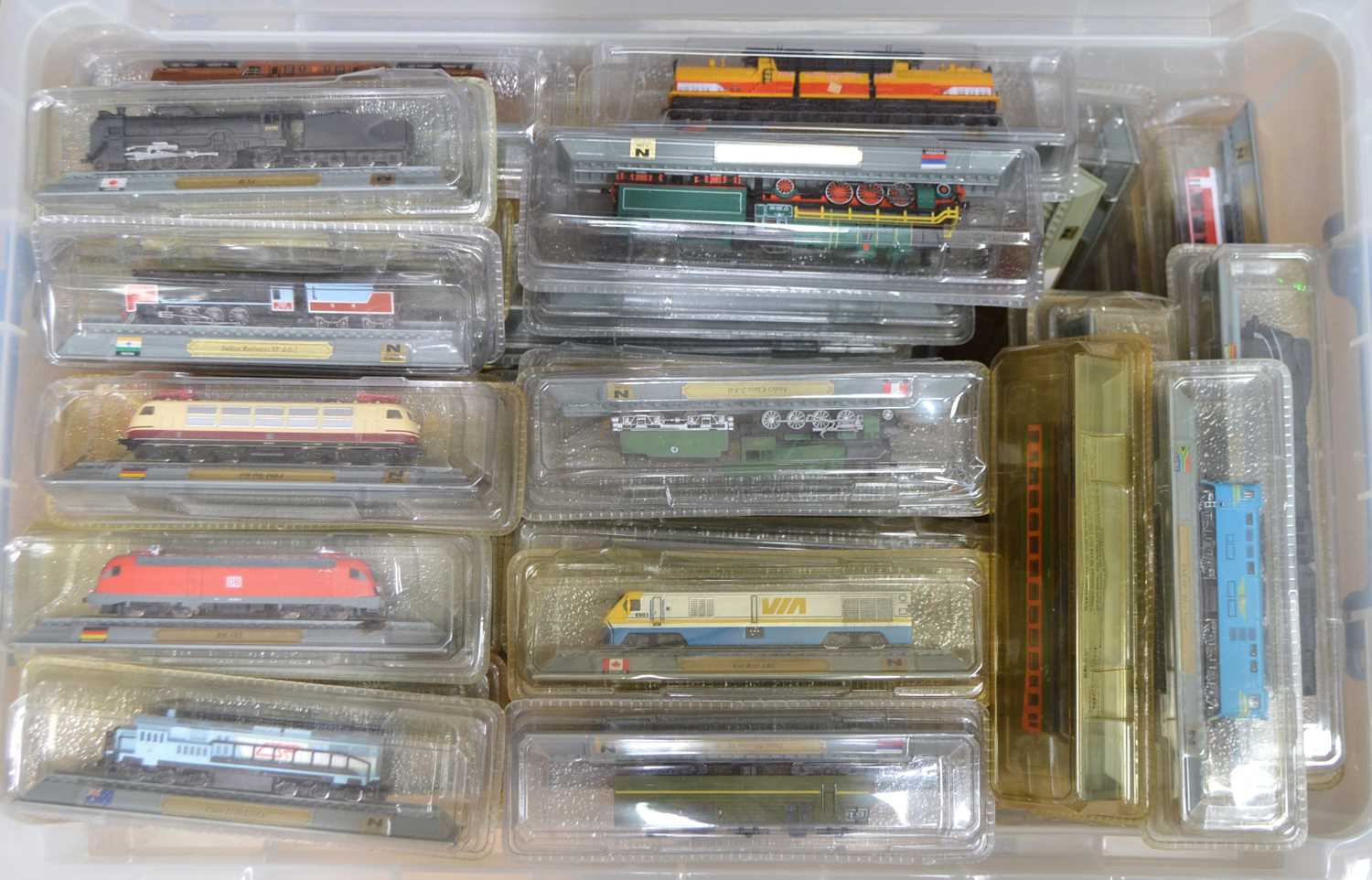 Lot 375 - Del Prado Magazine issue N Gauge unmotorised